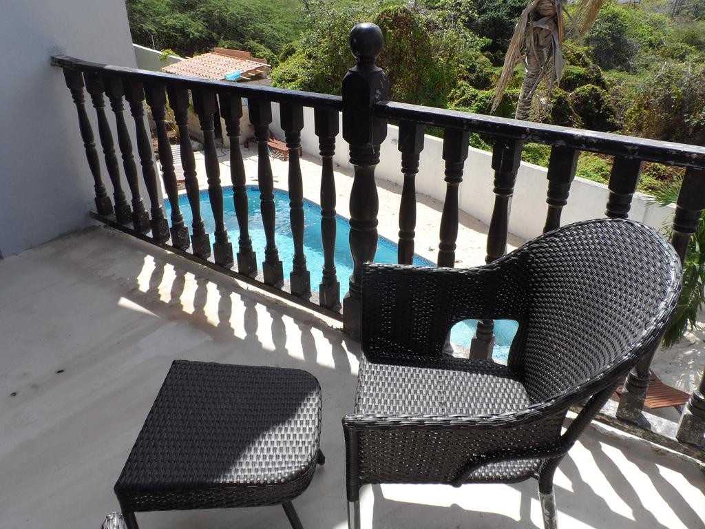 ADVANTAGE APARTMENTS CURACAO